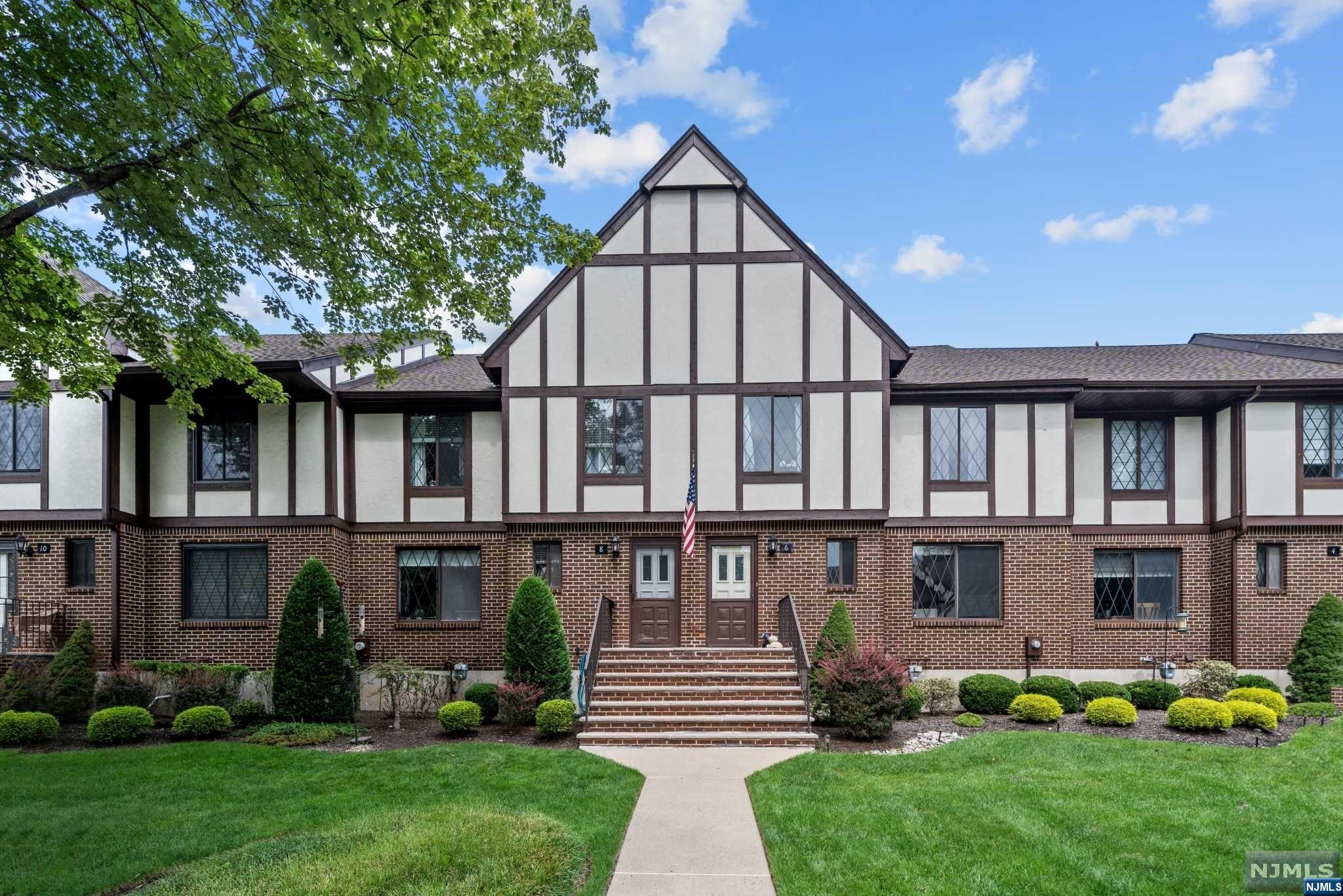 MLS Number 23026897 - 3 bed,2 bath, Condo/Coop/Townhouse Property for ...