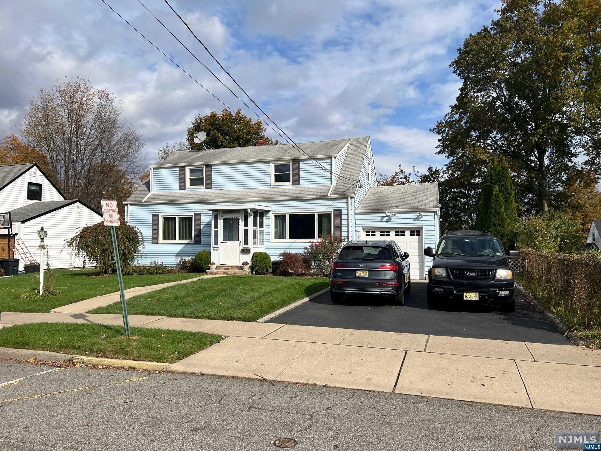 MLS Number 23033661 - 4 bed,1 bath, Residential Property for $575,000 ...