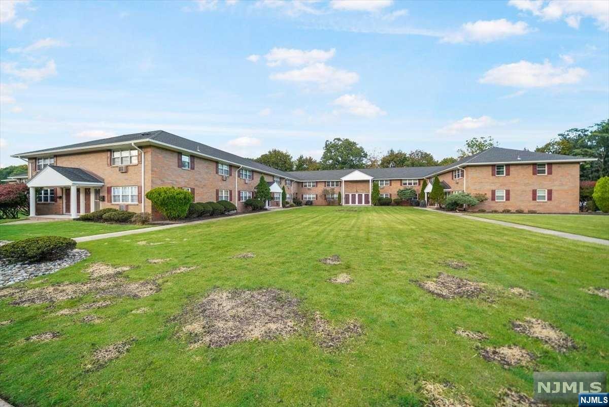 MLS Number 23034013 - 2 bed,1 bath, Condo/Coop/Townhouse Property for ...