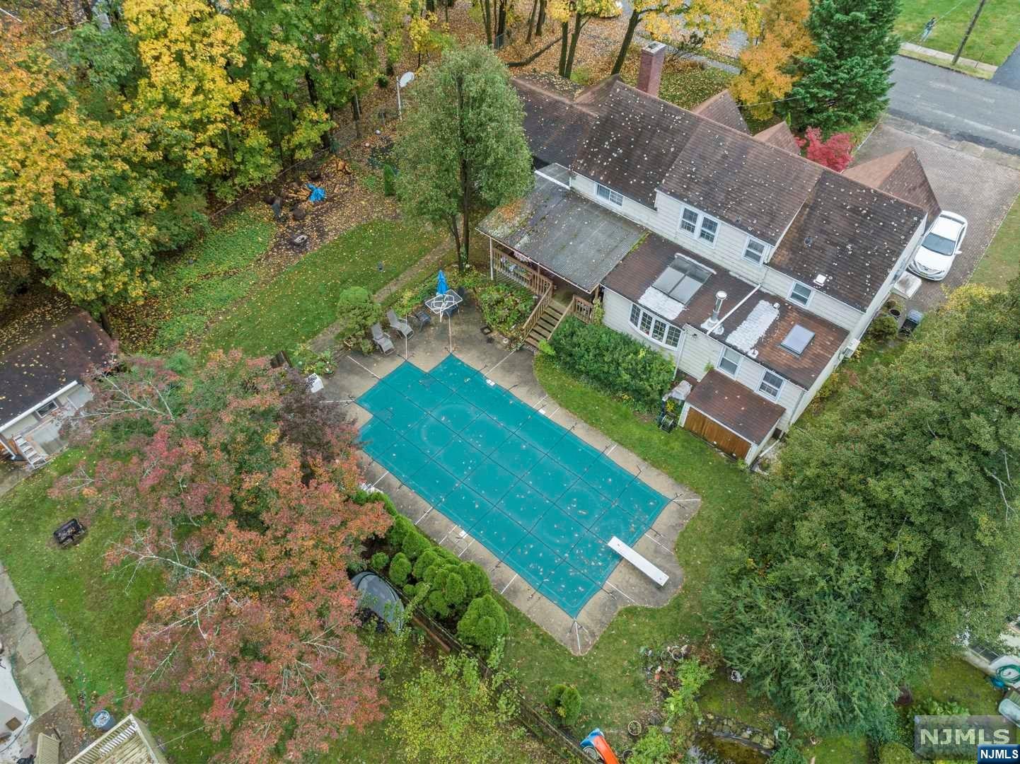 MLS Number 23035037 - 3 bed,2 bath, Residential Property for $625,000 ...