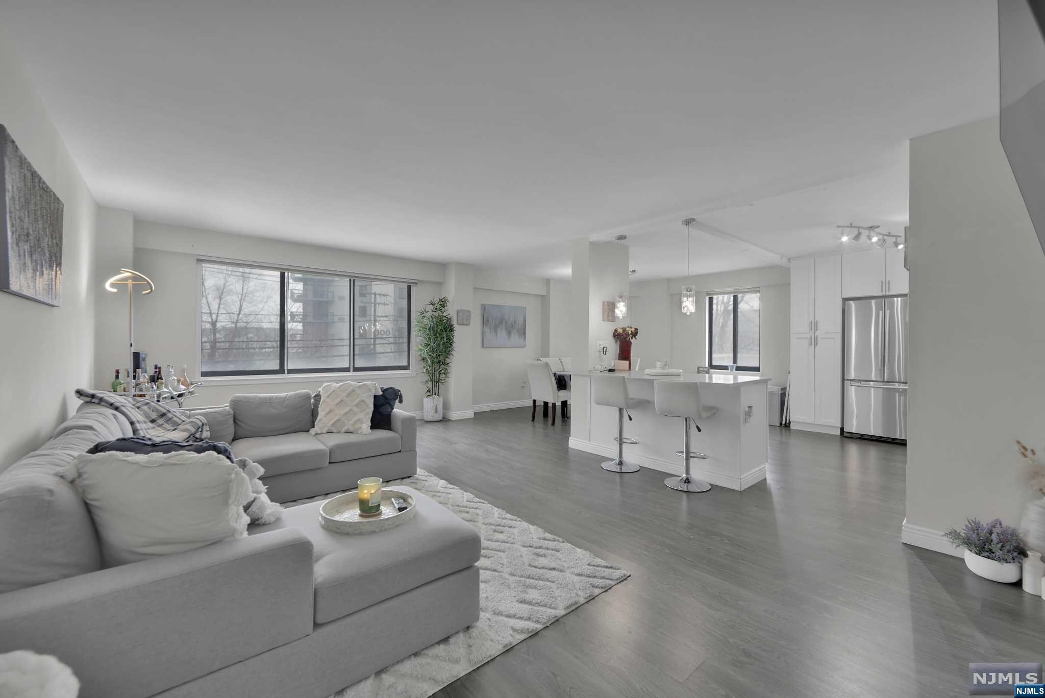 MLS Number 24002025 - 2 bed,2 bath, Condo/Coop/Townhouse Property for ...