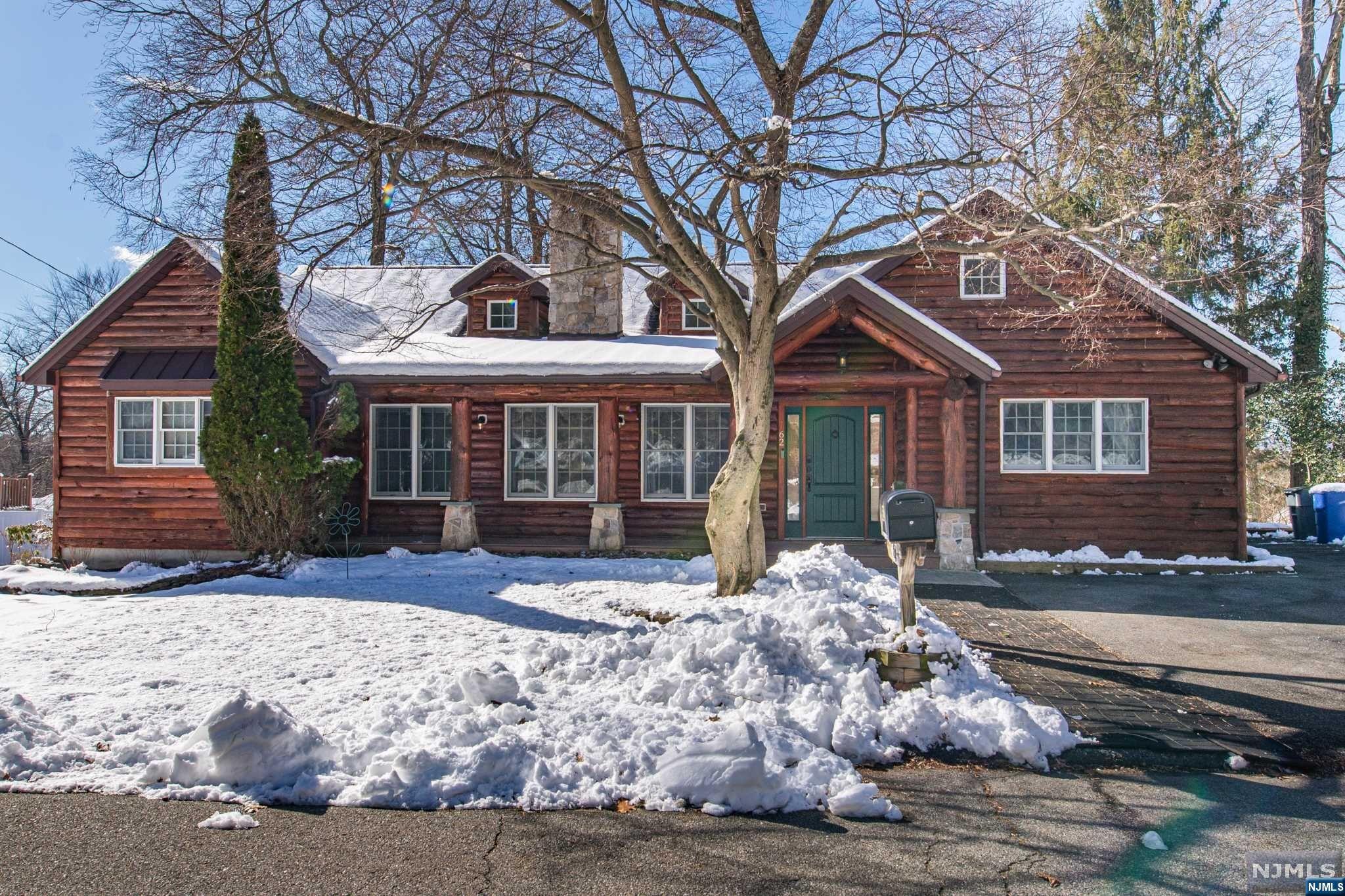 MLS Number 24004599 - 4 bed,4 bath, Residential Property for $679,000 ...