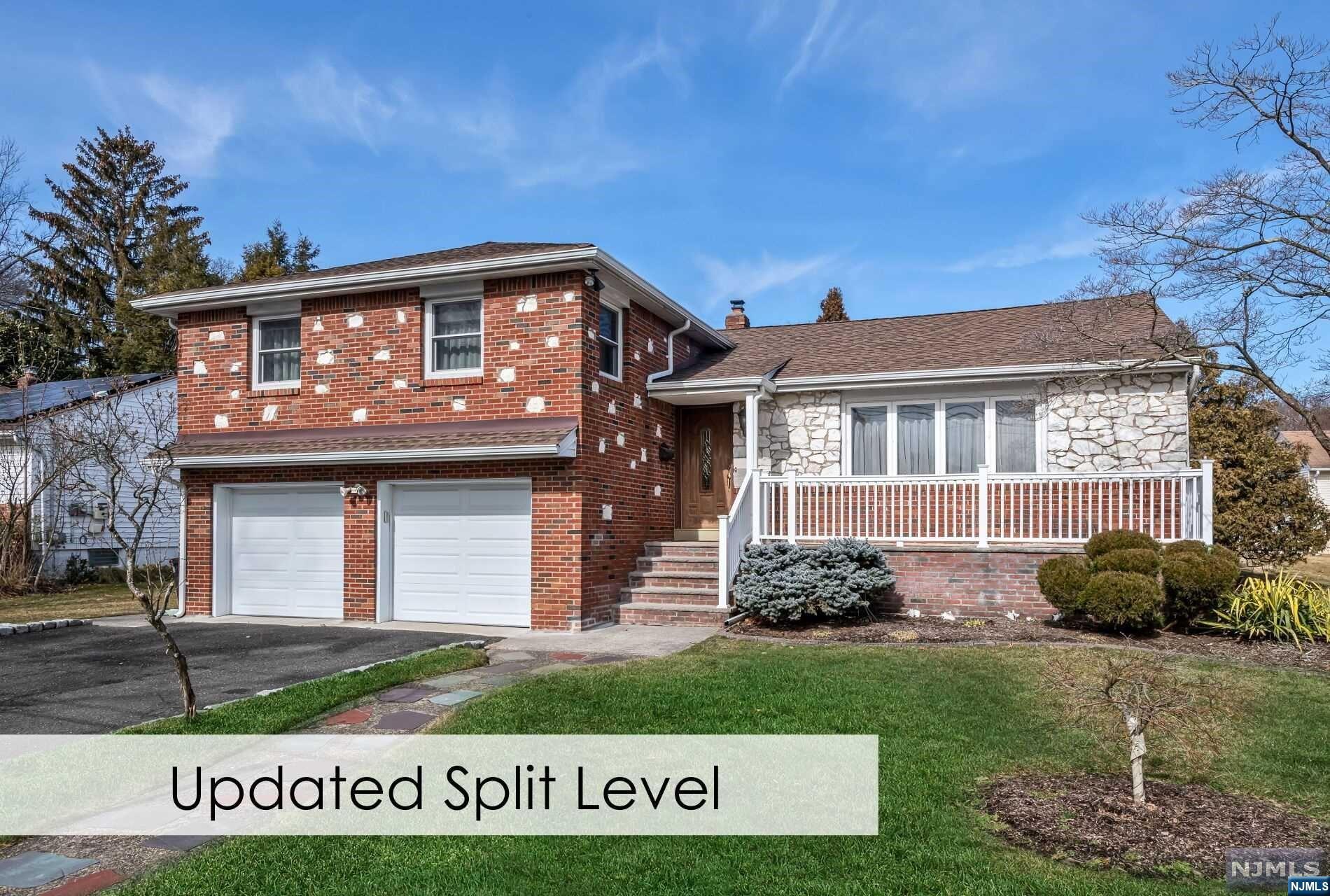 MLS Number 24006003 - 3 bed,2 bath, Residential Property for $679,000 ...