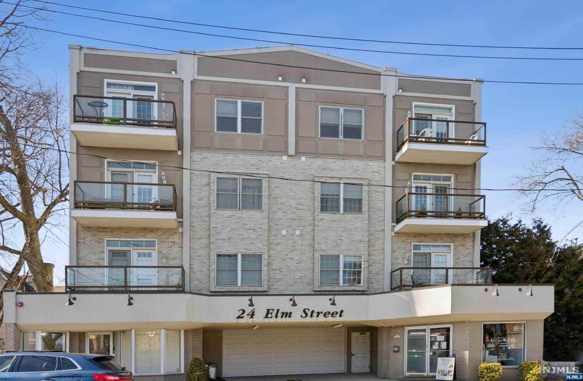 MLS Number 24007690 - 3 bed,2 bath, Condo/Coop/Townhouse Property for ...