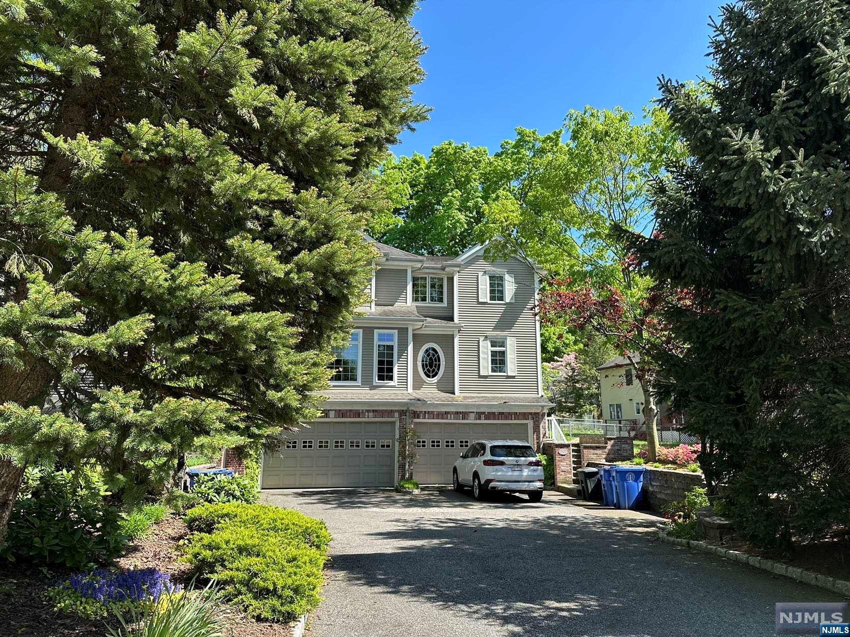 MLS Number 24014202 - 3 bed,3 bath, Rentals-Residential Property for ...