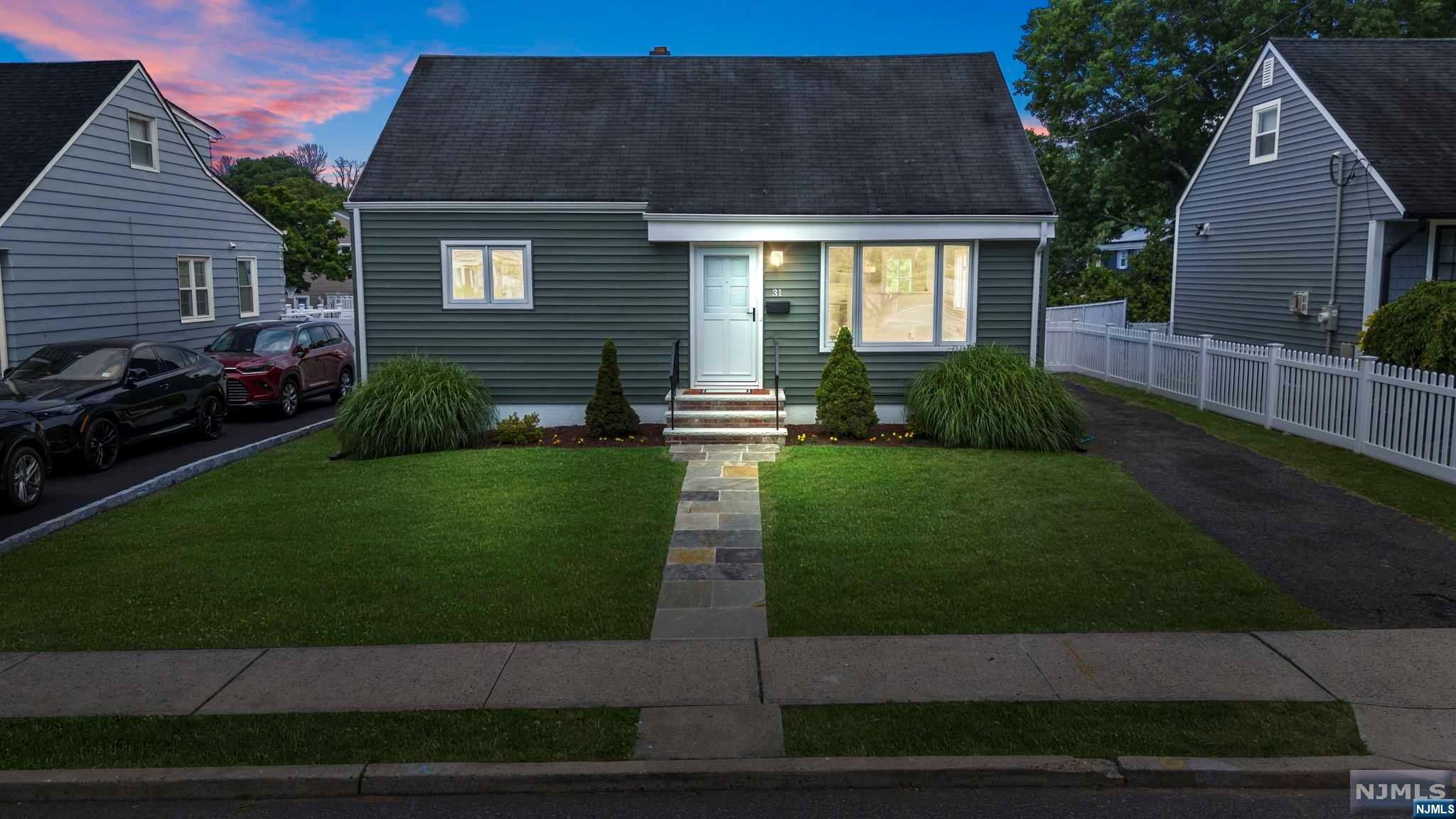 MLS Number 24020521 - 4 bed,2 bath, Residential Property for $655,000 ...