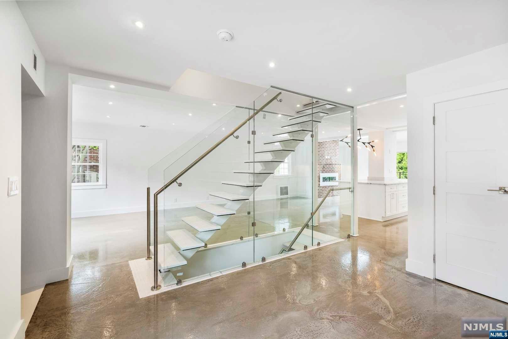 MLS Number 24022891 - 3 bed,3 bath, Residential Property for $1,337,000 ...