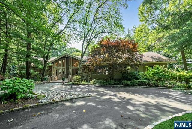 MLS Number 24026178 - 6 bed,5 bath, Residential Property for $3,995,000 ...
