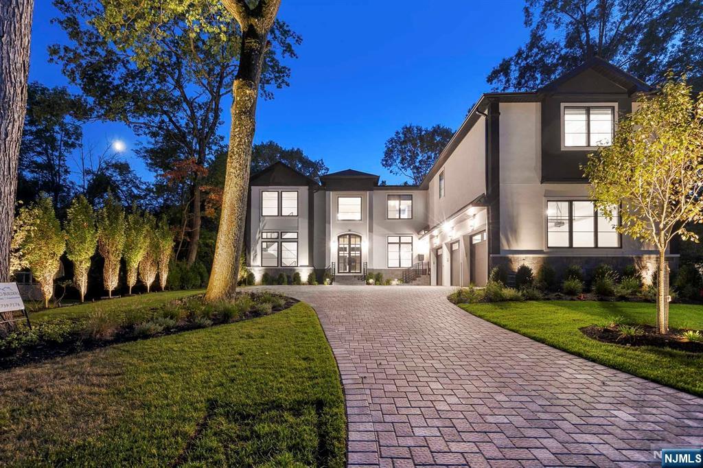 MLS Number 24027520 - 7 bed,8 bath, Residential Property for $3,699,000 ...