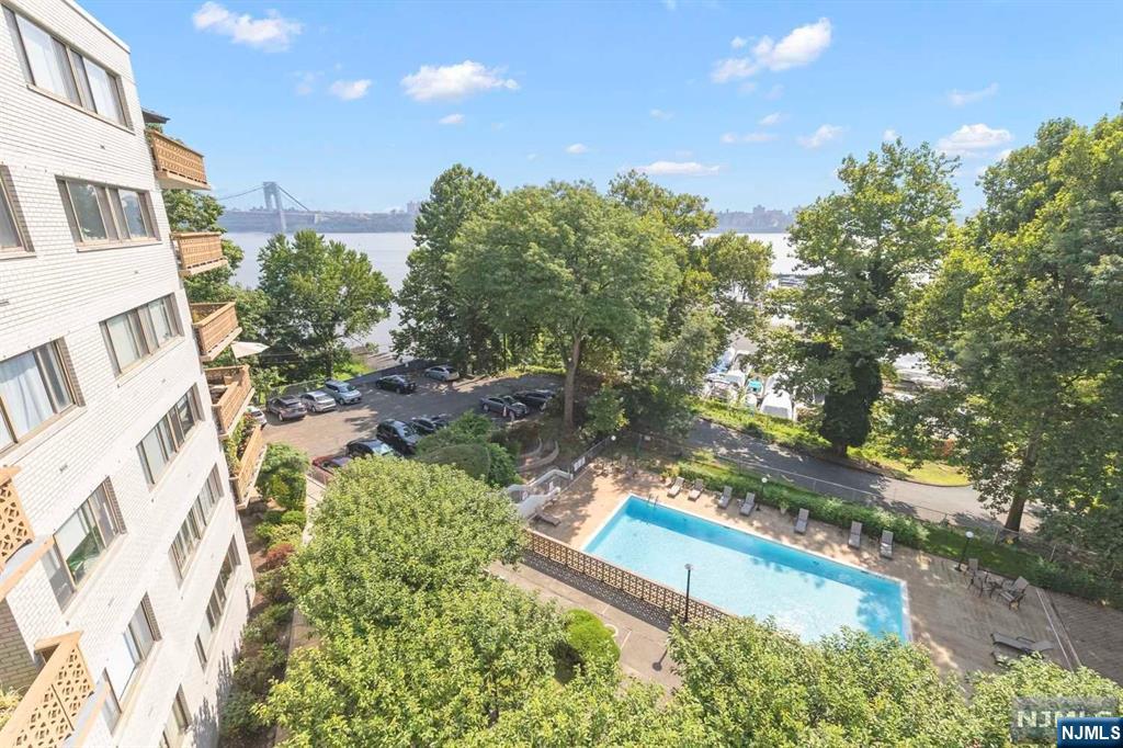 MLS Number 24027597 - 1 bed,1 bath, Condo/Coop/Townhouse Property for ...