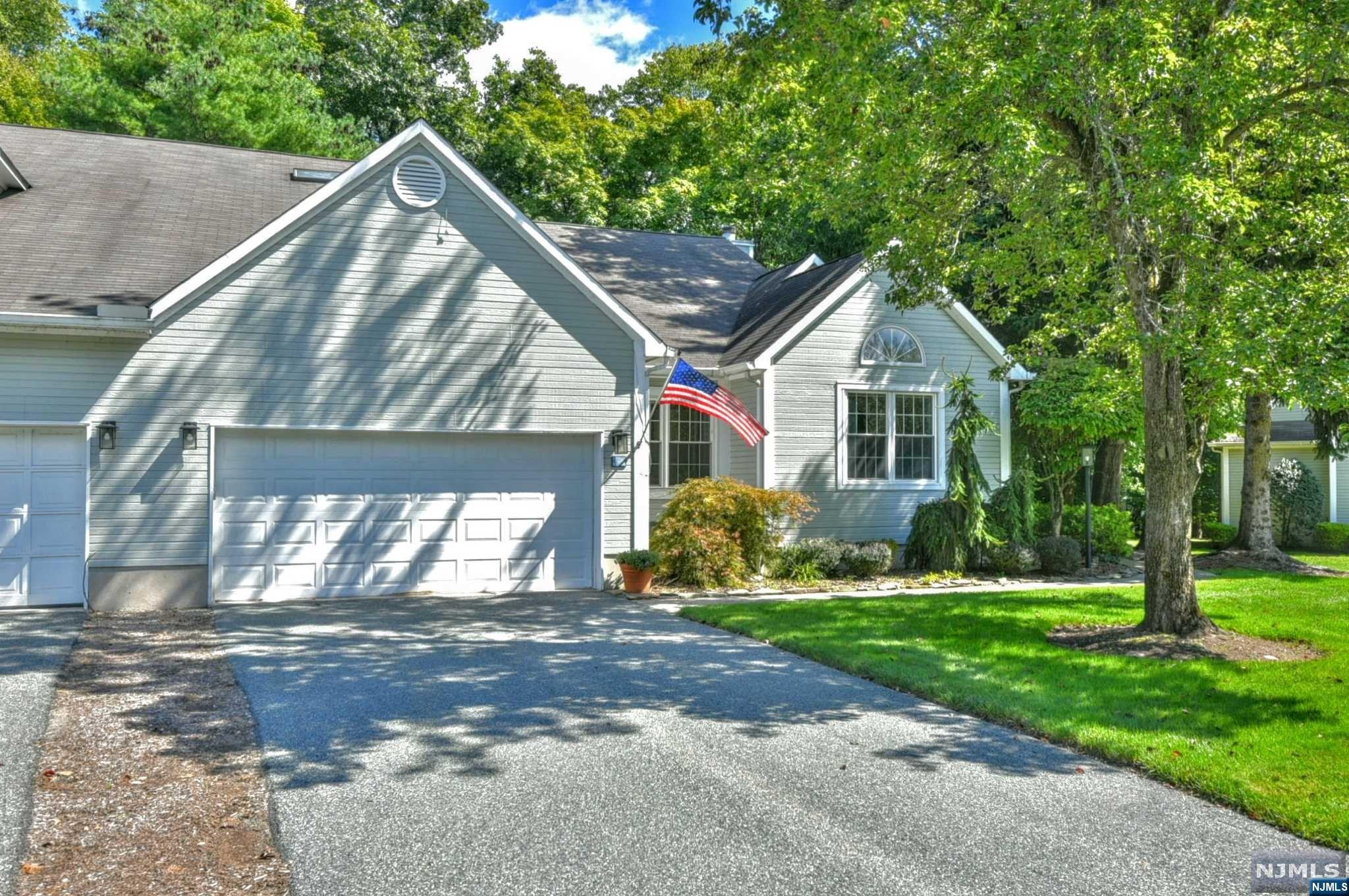 MLS Number 24029523 - 3 bed,3 bath, Condo/Coop/Townhouse Property for ...