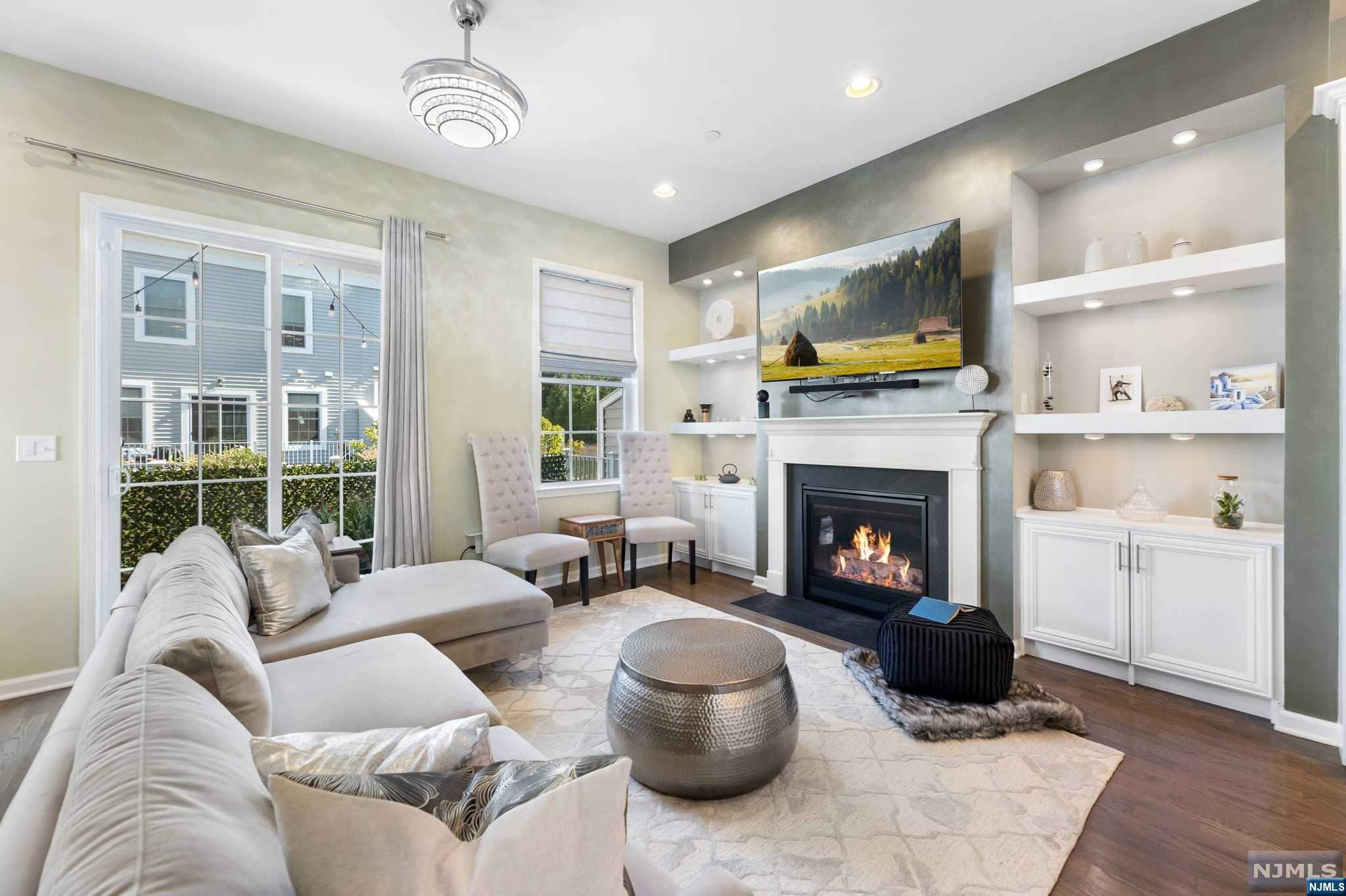 66 Roosevelt Drive Wood Ridge NJ 07075 | Sold