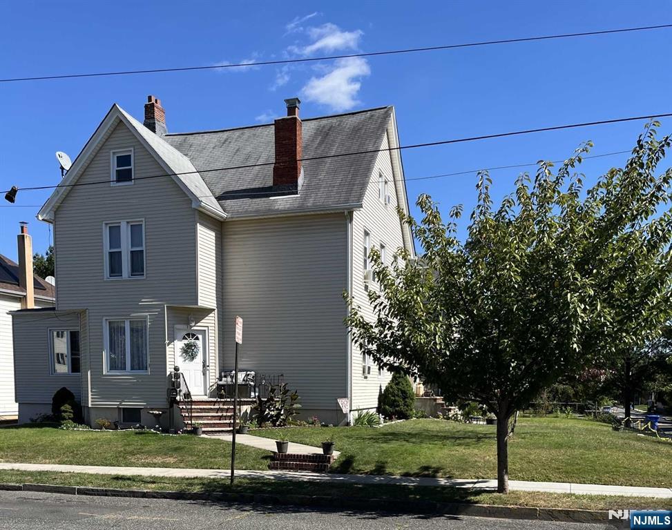 MLS Number 24029986 - 5 bed,2 bath, Multi-Family Property for $809,000 ...