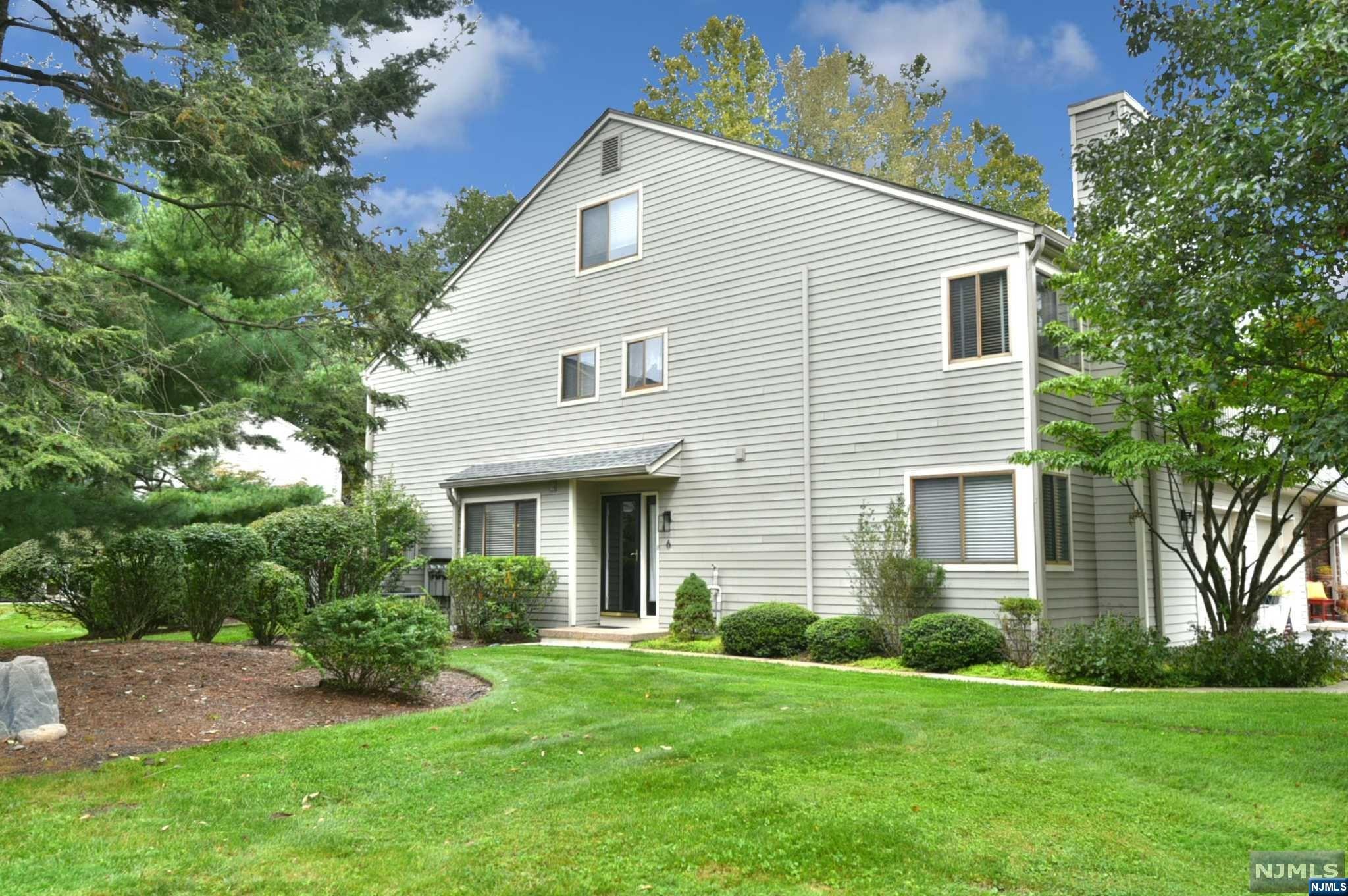 MLS Number 24030415 - 3 bed,2 bath, Condo/Coop/Townhouse Property for ...