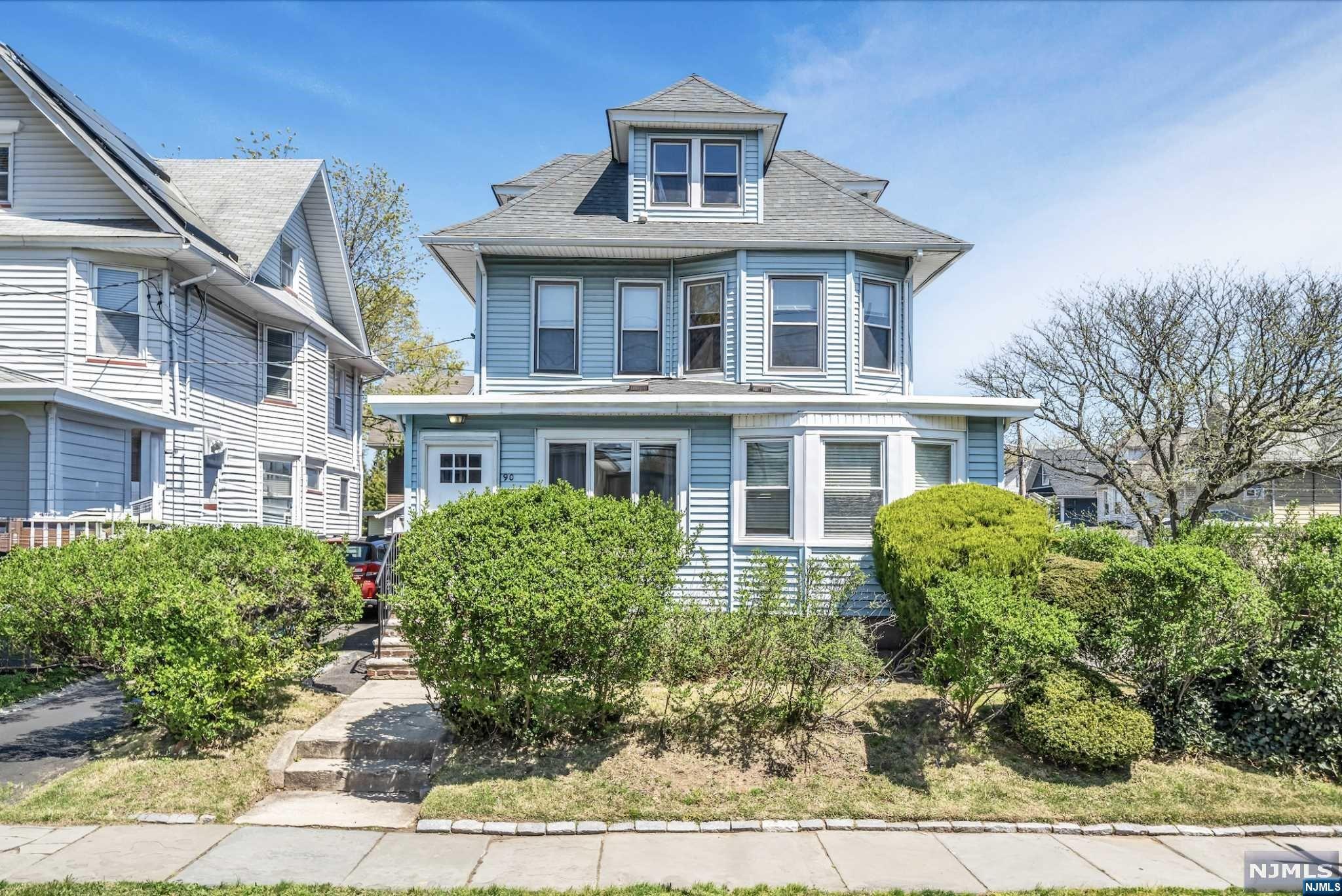 MLS Number 24033396 - 4 bed,2 bath, Multi-Family Property for $749,910 ...