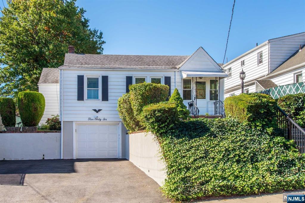 MLS Number 24033612 - 1 bed,2 bath, Residential Property for $475,000 ...