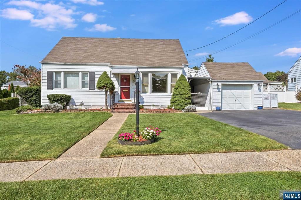 MLS Number 24034831 - 4 bed,2 bath, Residential Property for $679,000 ...