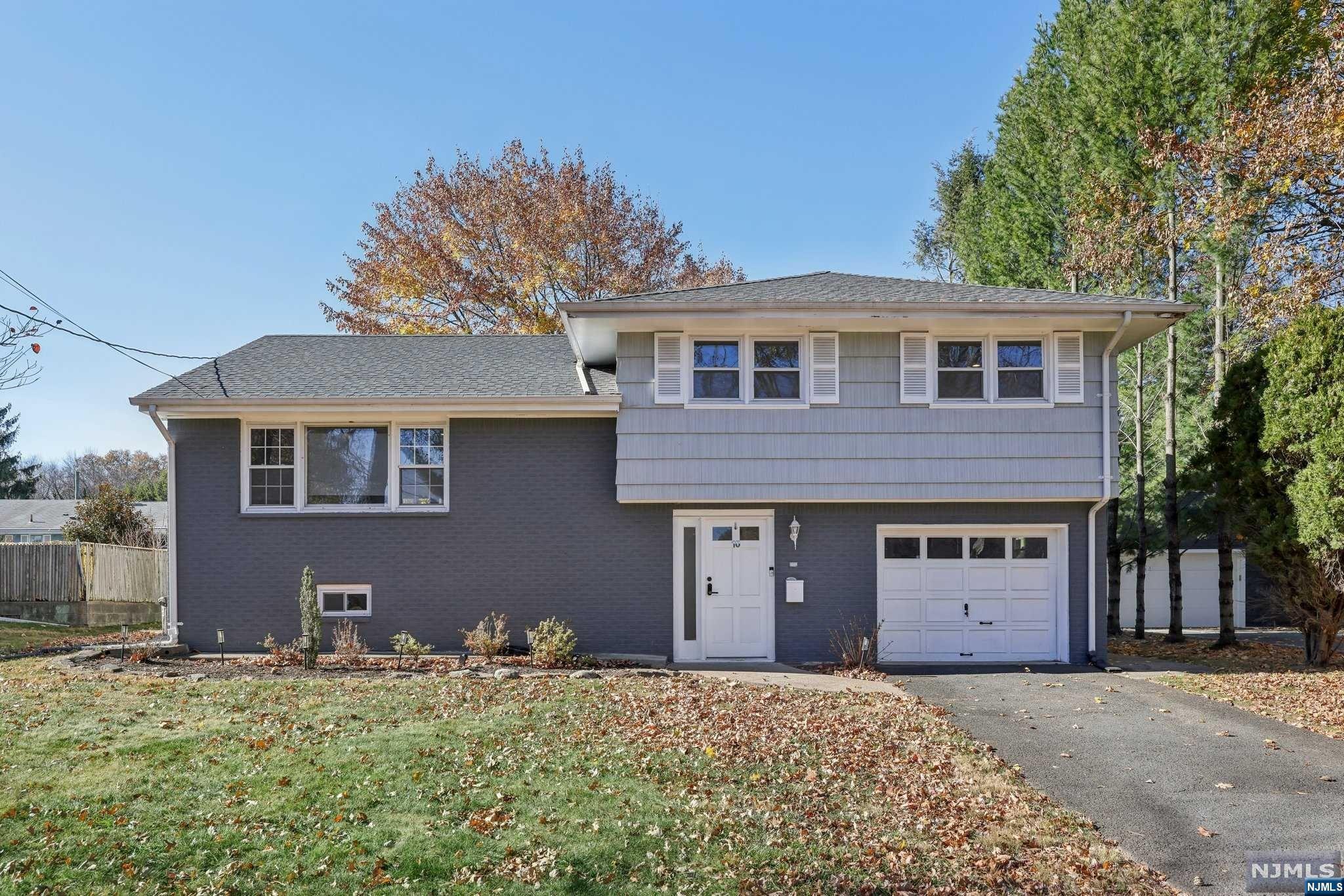 10 Julia Closter NJ 07624 | Leased