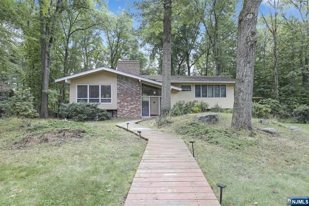 MLS Number 24038695 - 3 bed,2 bath, Residential Property for $899,999 ...