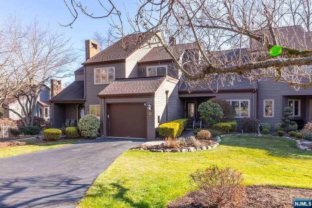 MLS Number 24038710 - 3 bed,2 bath, Condo/Coop/Townhouse Property for ...