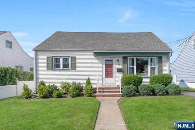 MLS Number 24050693 - 4 bed,2 bath, Residential Property for $529,000 ...