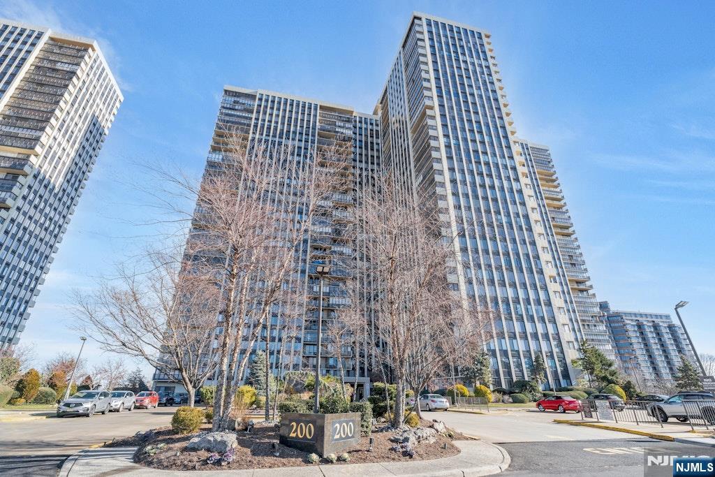 MLS Number 25001328 - 2 bed,1 bath, Condo/Coop/Townhouse Property for ...