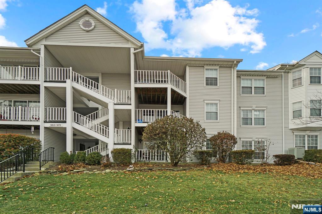 MLS Number 25001931 - 2 bed,2 bath, Condo/Coop/Townhouse Property for ...