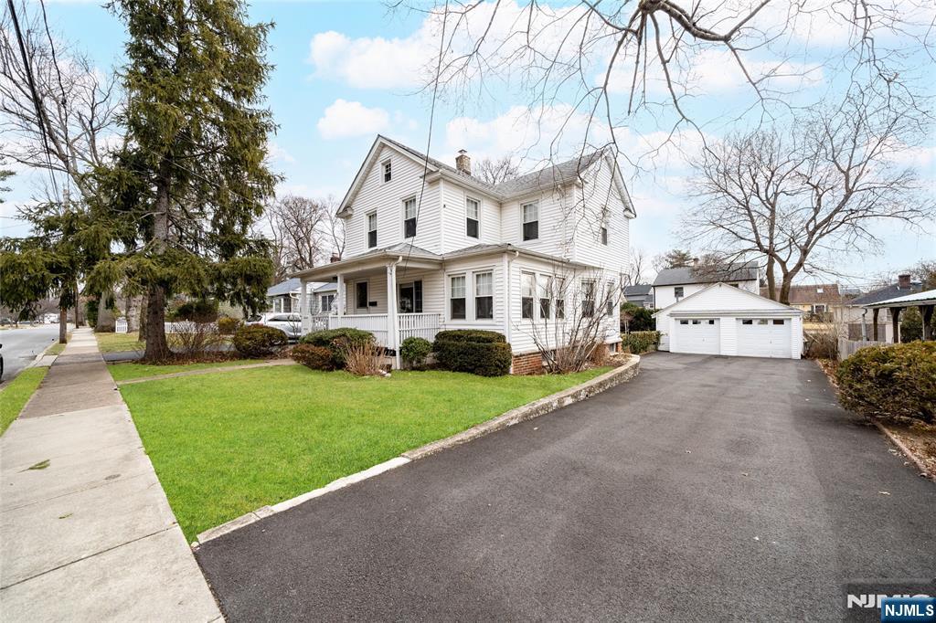 MLS Number 25002241 - 3 bed,2 bath, Residential Property for $679,000 ...