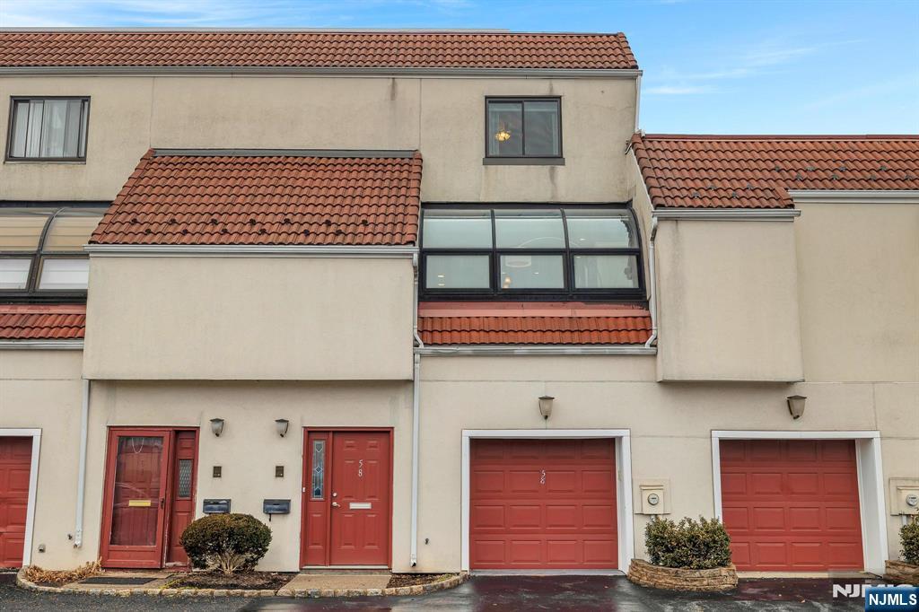 MLS Number 25003009 - 2 bed,2 bath, Condo/Coop/Townhouse Property for ...