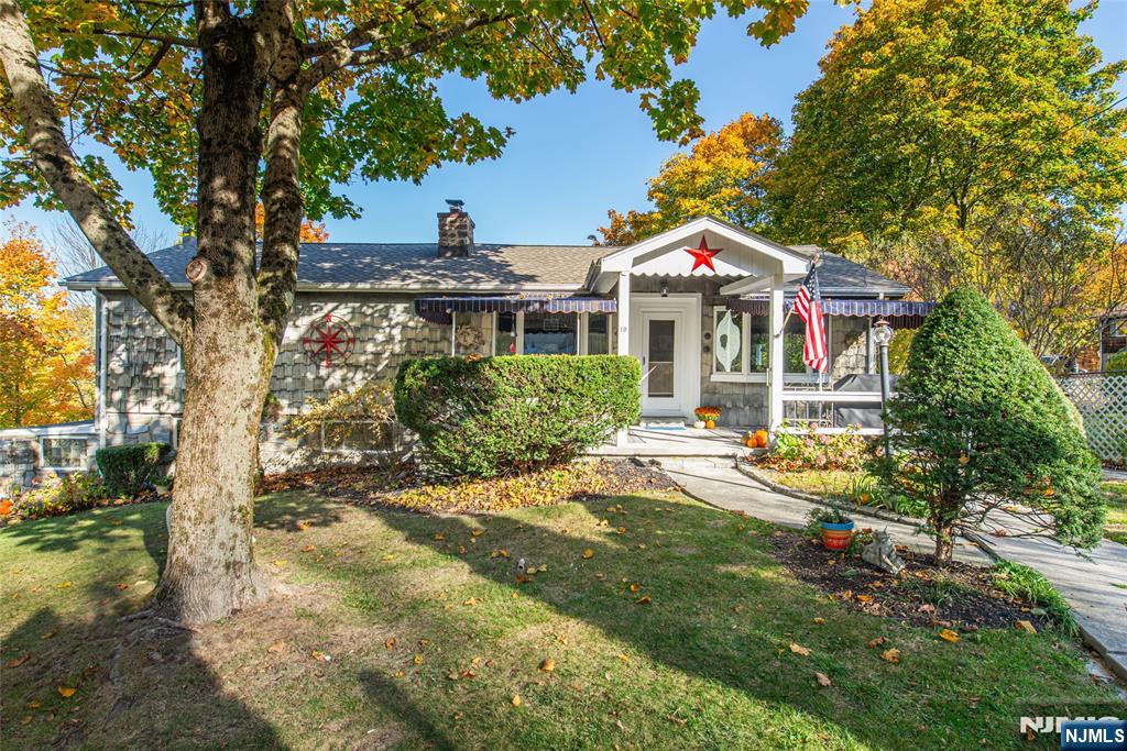 MLS Number 25003495 - 3 bed,2 bath, Residential Property for $475,000 ...