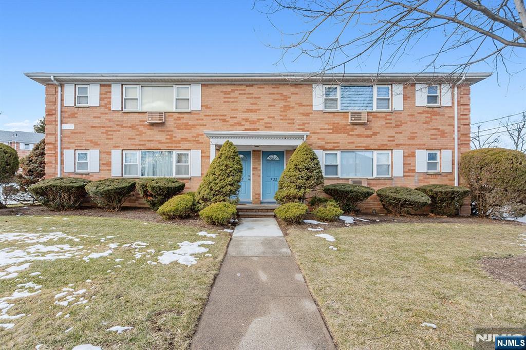 MLS Number 25003834 - 1 bed,1 bath, Condo/Coop/Townhouse Property for ...