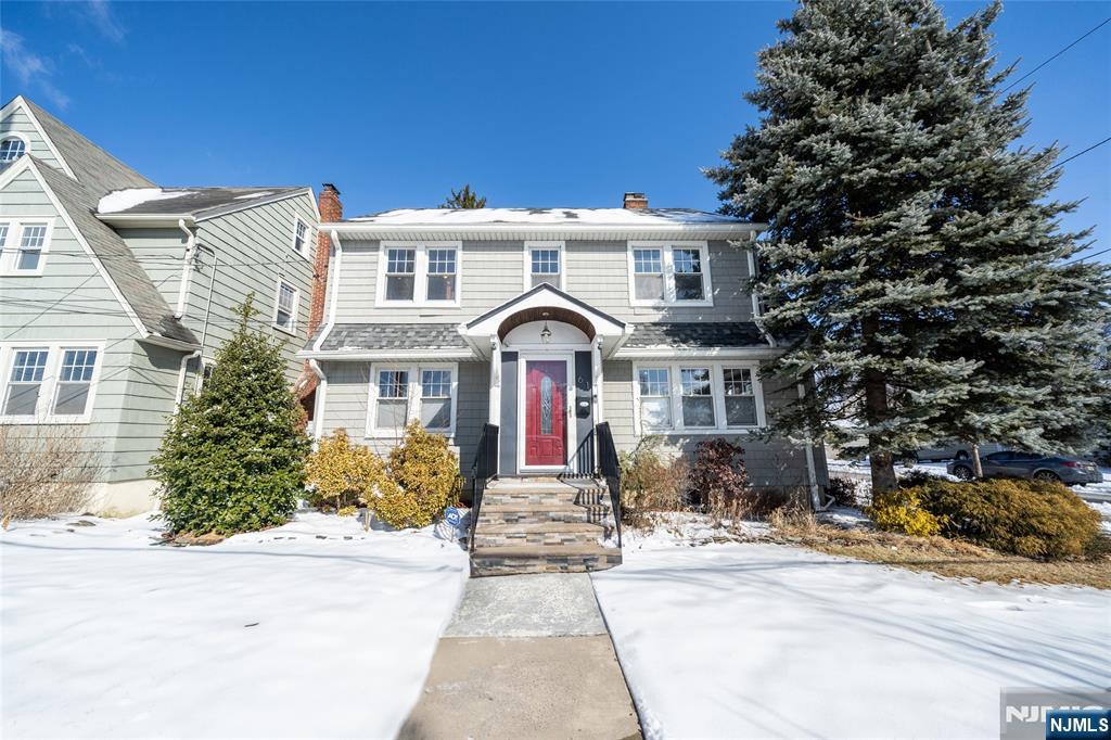 MLS Number 25004449 - 3 bed,2 bath, Residential Property for $690,000 ...