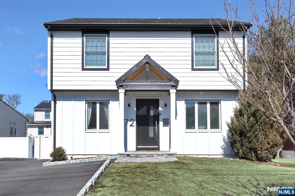 MLS Number 25005776 - 4 bed,2 bath, Residential Property for $679,000 ...