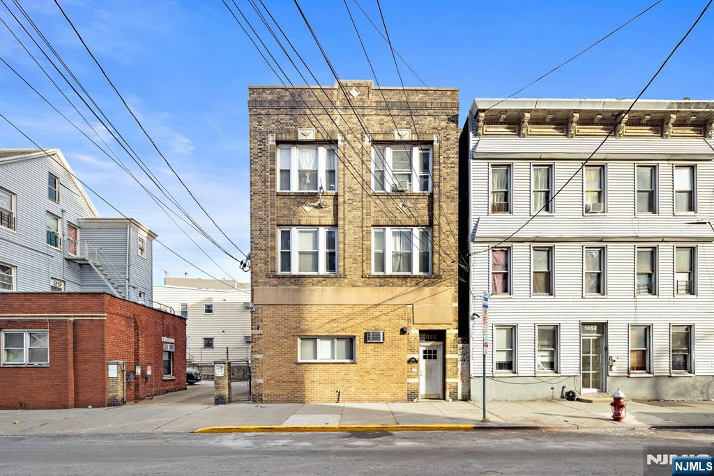 MLS Number 25005924 - 1 bed,1 bath, Rentals-Residential Property for ...