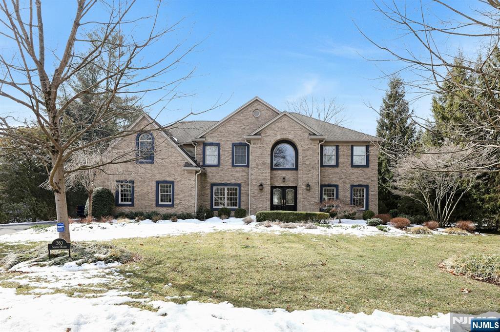 360 Pathway Manor Wyckoff NJ 07481 | Active