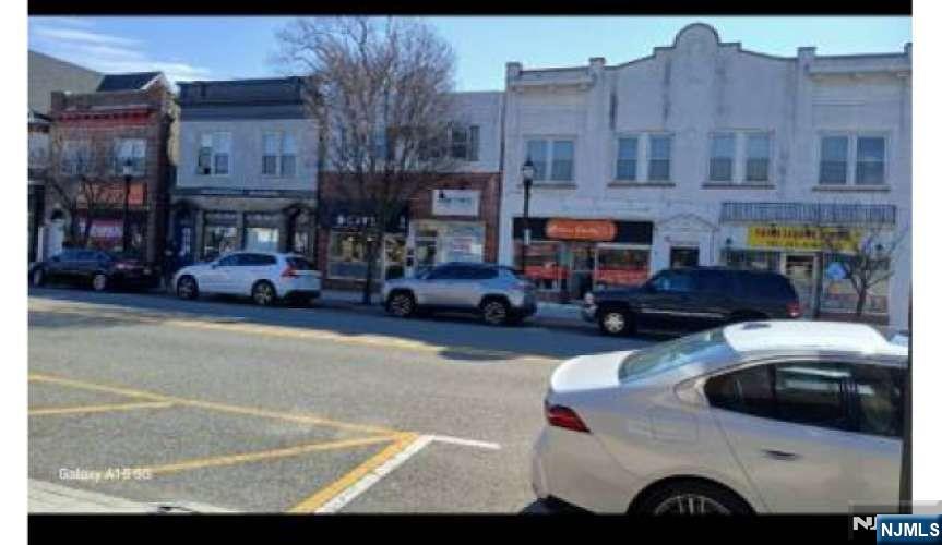 MLS Number 25008063 - Commercial Property for $ 2,195.00 - 246 ...