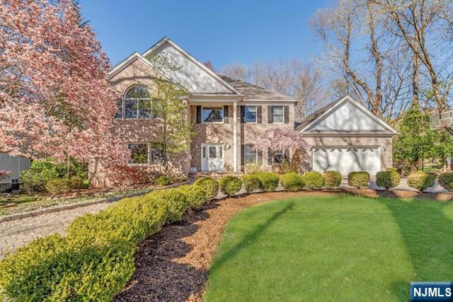 MLS Number 25008429 - 5 bed,5 bath, Residential Property for $1,890,000 ...