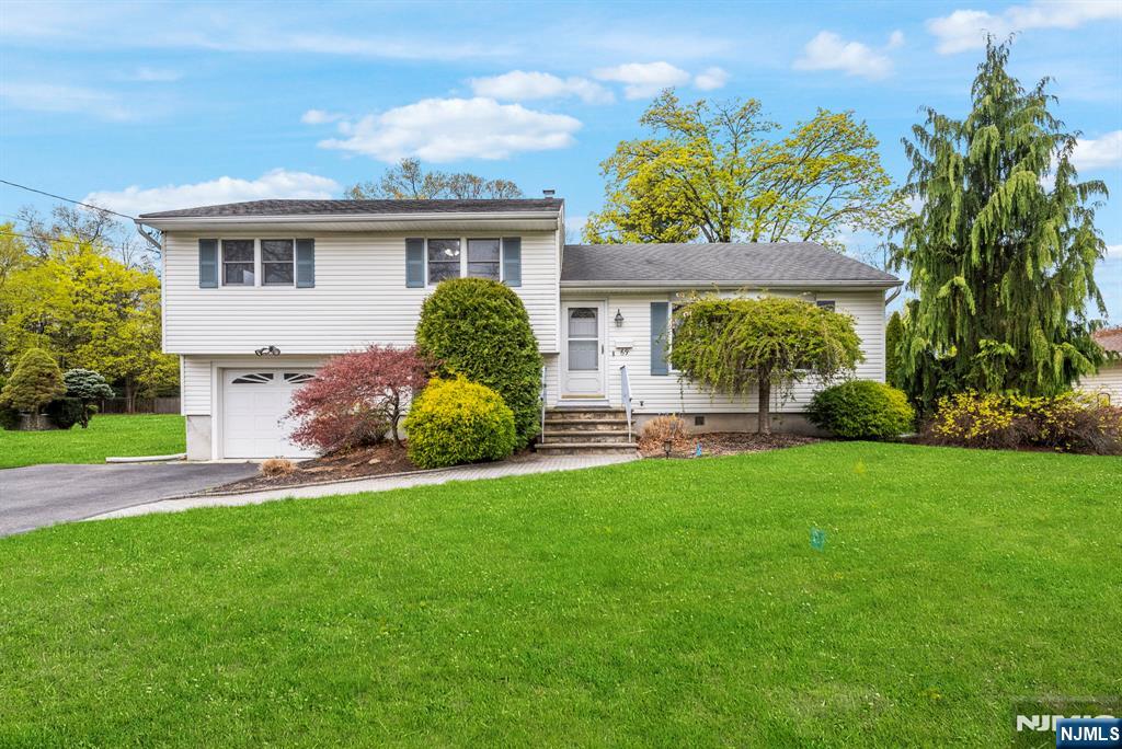 MLS Number 25009442 - 3 bed,2 bath, Residential Property for $598,000 ...