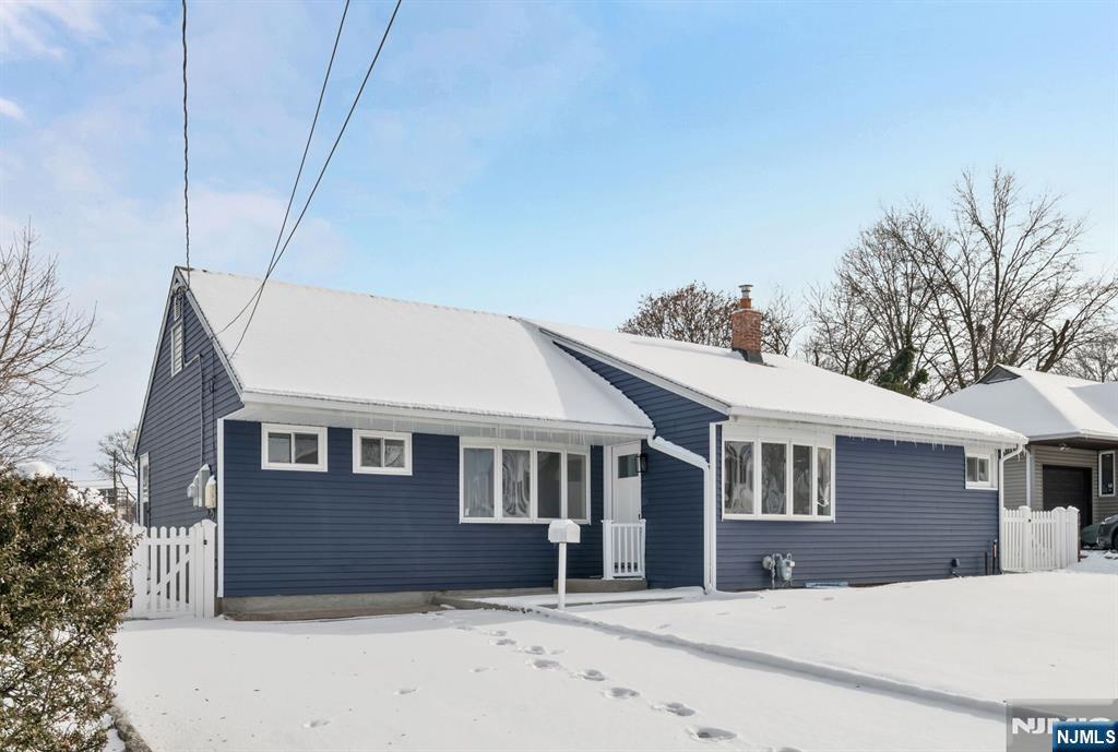 MLS Number 25009675 - 3 bed,2 bath, Residential Property for $699,000 ...