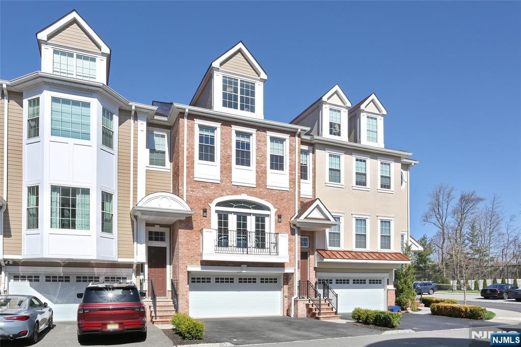 MLS Number 25010101 - 3 bed,4 bath, Condo/Coop/Townhouse Property for ...