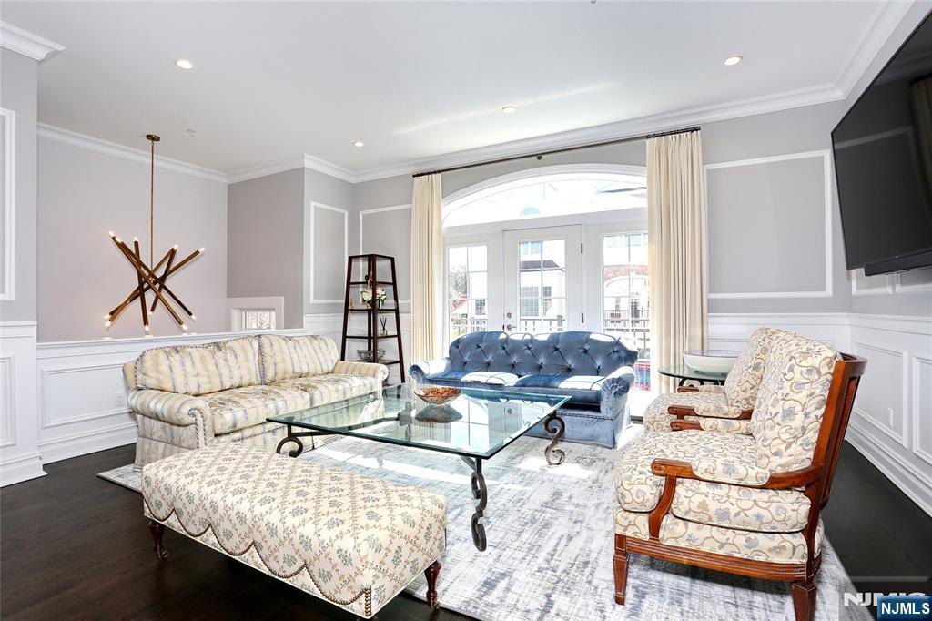 MLS Number 25010101 - 3 bed,4 bath, Condo/Coop/Townhouse Property for ...