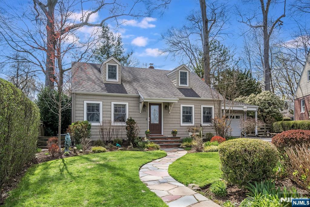 MLS Number 25010685 - 3 bed,2 bath, Residential Property for $679,000 ...