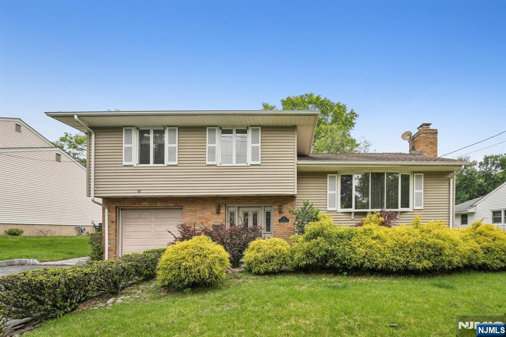 MLS Number 25011286 - 3 bed,2 bath, Residential Property for $899,000 ...