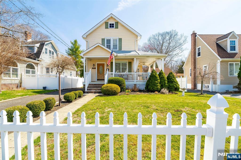 MLS Number 25011386 - 2 bed,2 bath, Residential Property for $650,000 ...