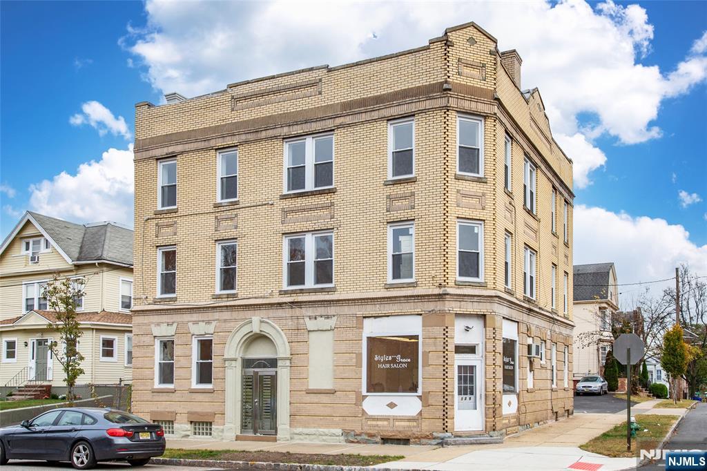 MLS Number 25013013 - Commercial Property for $ 2,749,999.00 - 129 ...