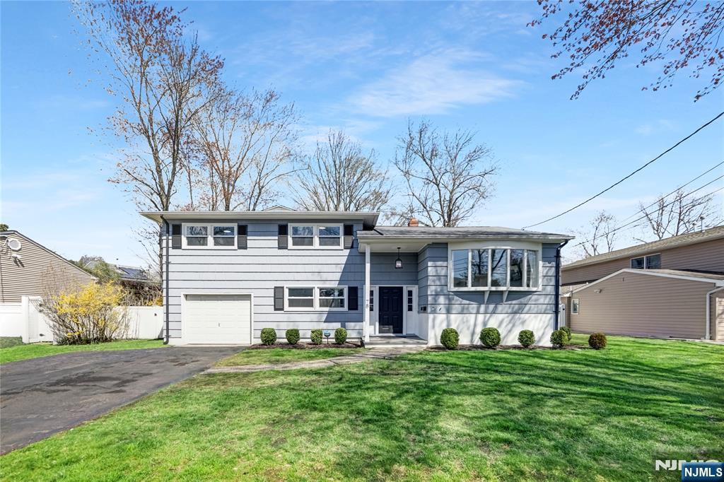 MLS Number 25013127 - 3 bed,2 bath, Residential Property for $749,900 ...