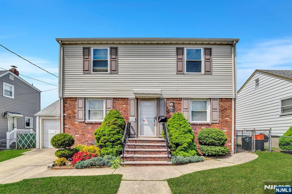 MLS Number 25014485 - 3 bed,1 bath, Residential Property for $475,000 ...