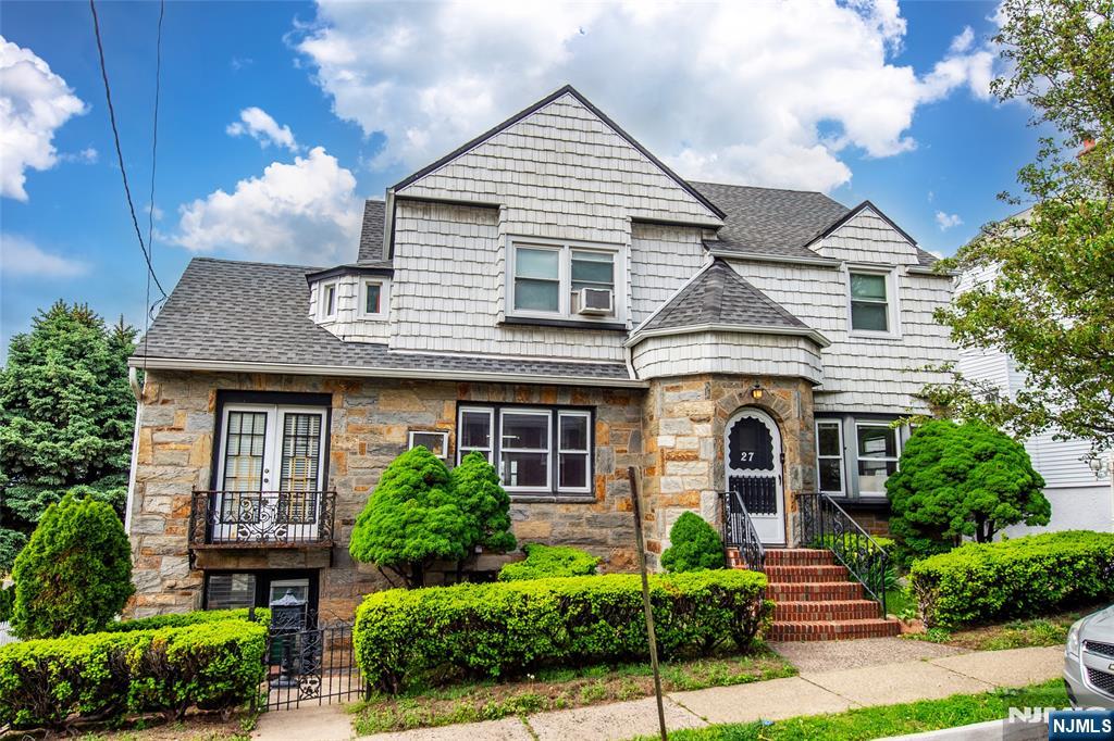 MLS Number 25015353 - 4 bed,2 bath, Multi-Family Property for $679,900 ...