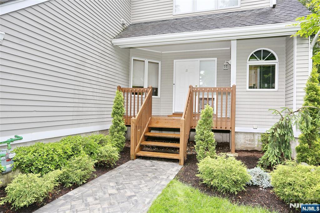 MLS Number 25016485 - 3 bed,3 bath, Condo/Coop/Townhouse Property for ...