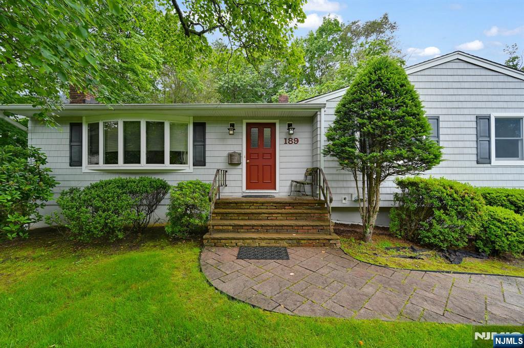 MLS Number 25020215 - 3 bed,2 bath, Residential Property for $679,000 ...